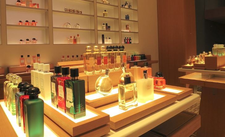 Hermès opens its new flagship store in downtown Vancouver - GRA